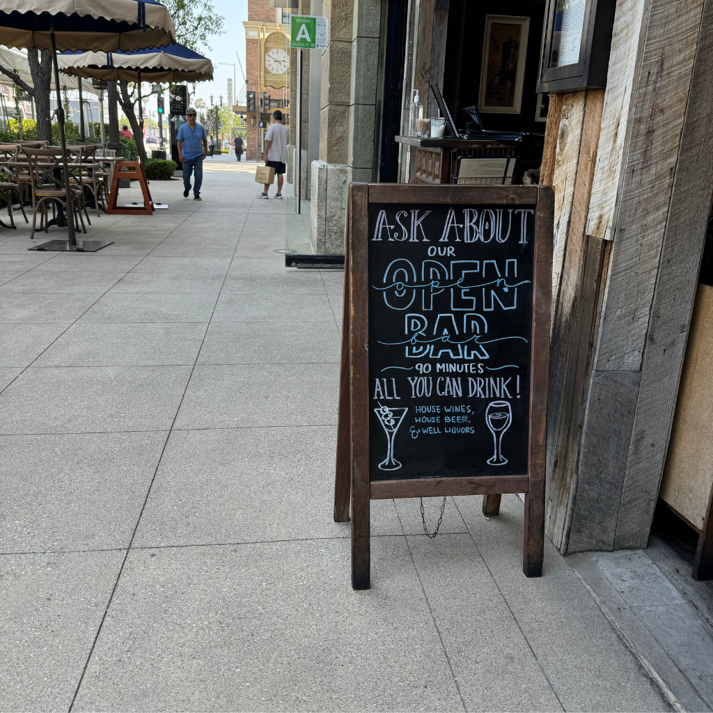 Pop-Up Sign – Contemporary Marks